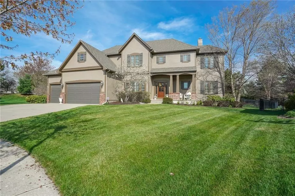 14504 Perry St, Overland Park, KS 66221 | MLS# 2567280 | 1 photo - Movoto
