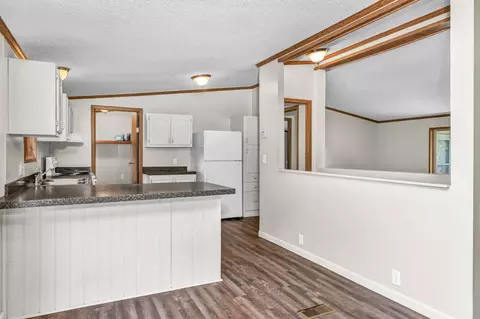 2533 W Oxberry St, Wichita, KS 67217 | 35 Photos - Movoto