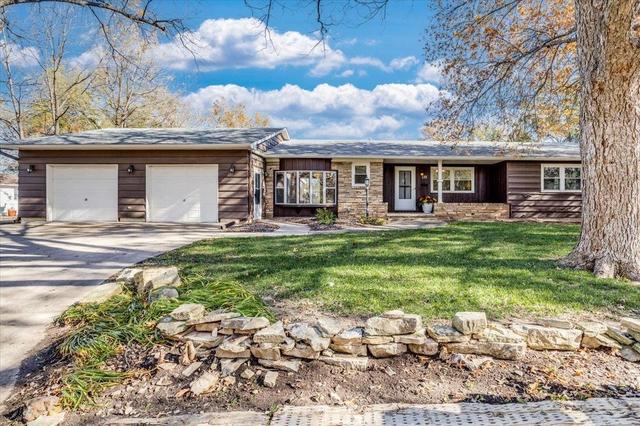 132 S Grain St, Clearwater, KS 67026 | 36 Photos - Movoto