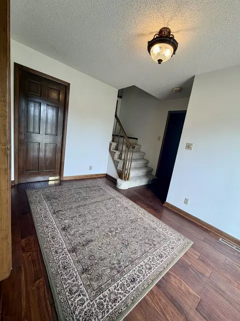 1861 N Chelsea Dr, El Dorado, KS 67042 | MLS# 673583 | 36 Photos - Movoto