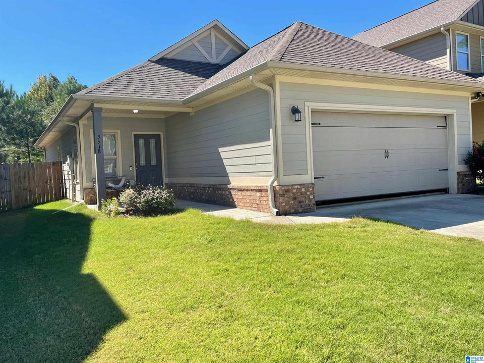 3518 Misty Hollow Dr, Bessemer, AL 35022 | 17 Photos | MLS #1336195 ...