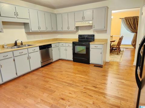 3810 Sims Rd, Oneonta, AL 35121 - Movoto.com