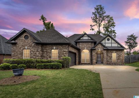 136 Tanglewood Dr, Alabaster, AL 35007 | 44 Photos | MLS #1354703 - Movoto