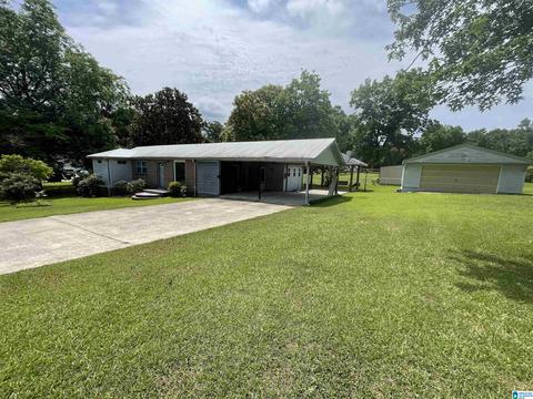 2900 Walker St, Fultondale, AL 35068 | 18 Photos | MLS #1357075 - Movoto