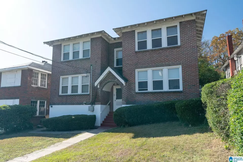 904 3rd St W, Birmingham, AL 35204 | 37 Photos - Movoto