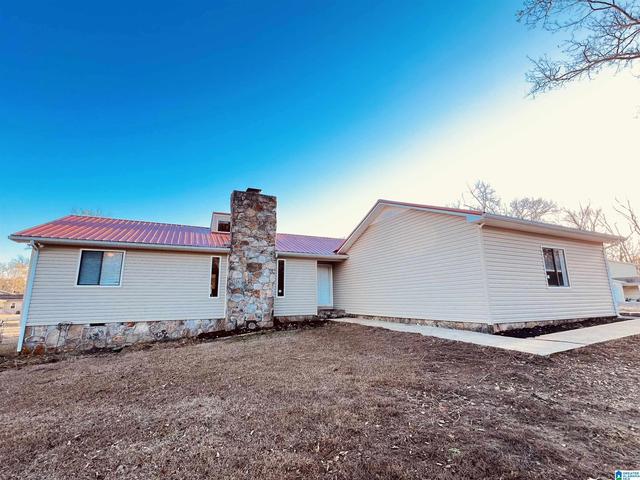 55 Silver Cir, Jacksonville, AL 36265 | 39 Photos - Movoto