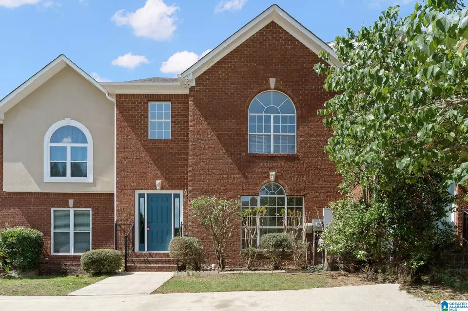 558 Treymoor Lake Cir, Alabaster, AL 35007 | 20 Photos - Movoto