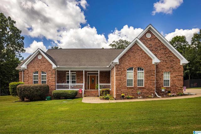 411 Anna Brook Ln, Oxford, AL 36203 | MLS# 21398562 | 53 Photos - Movoto