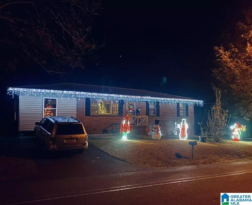 4922 Johns Cut Off Rd, Adger, AL 35006 | MLS# 21416966 | 9 Photos - Movoto