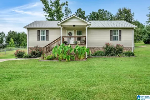 7260 Bagley Cir, Dora, AL 35062 | MLS# 21431665 | 39 Photos - Movoto