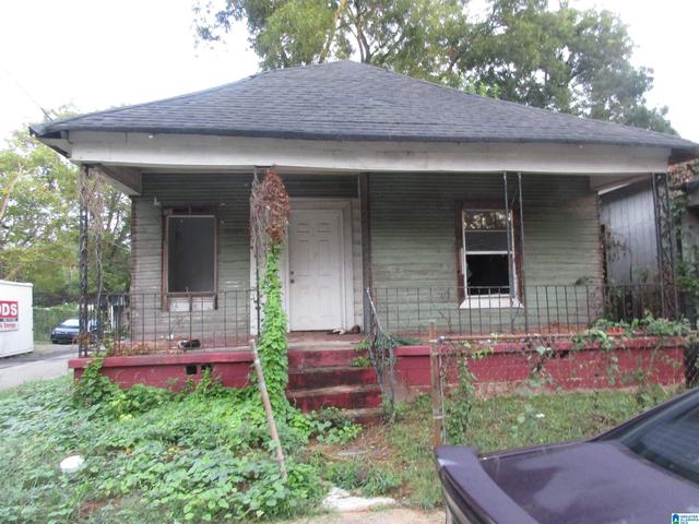 820 19th St SW, Birmingham, AL 35211 | MLS# 21428323 | 3 Photos - Movoto
