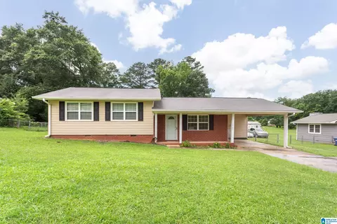 2120 Deborah Ln, Oxford, AL 36203 | MLS# 21430900 | 24 Photos - Movoto