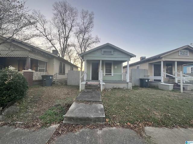1262 Avenue M, Birmingham, AL 35218 | MLS# 21439199 | 78 Photos - Movoto