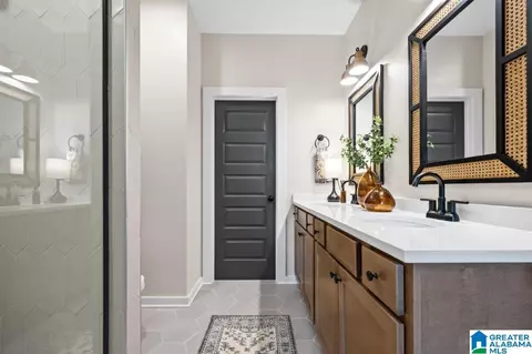 5842 Rivo Cres, Hoover, AL 35244 | MLS# 21456168 | 28 Photos - Movoto