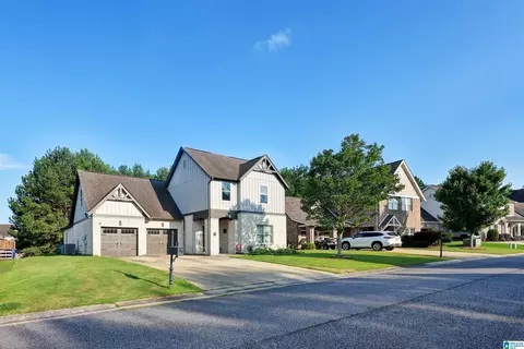 443 Lake Chelsea Way, Chelsea, AL 35043 | MLS# 21456237 | 30 Photos ...