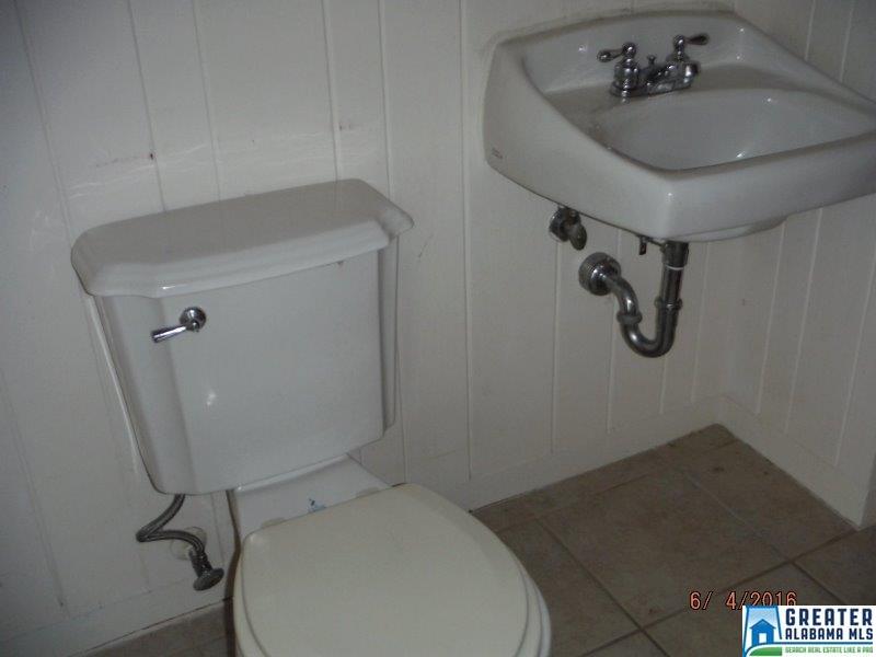 1215 Old Downing Mill Rd, Anniston, AL 36207 | 28 Photos | MLS #752642 ...