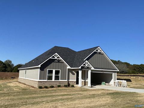 412 Carver Dr, Arab, AL 35016 | 32 Photos | MLS #1820590 - Movoto