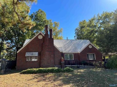 3416 Forrest Ave, Gadsden, AL 35904 | 30 Photos | MLS #1820859 - Movoto