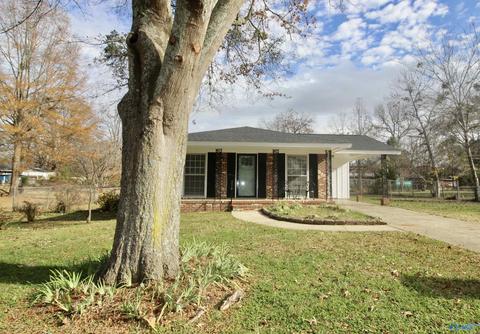 5 Pineview Ct, Centre, AL 35960 | 25 Photos | MLS #1823903 - Movoto