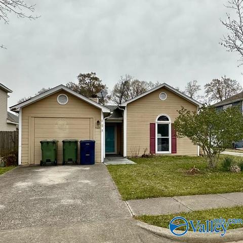 1023 Brisbane Ln, Huntsville, AL 35803 | 11 Photos | MLS #1830727 - Movoto