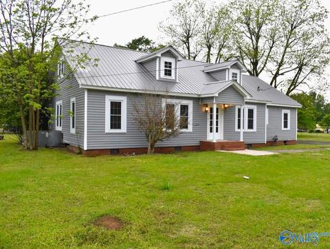 810 N Main St, Boaz, AL 35957 | 9 Photos | MLS #1833576 - Movoto