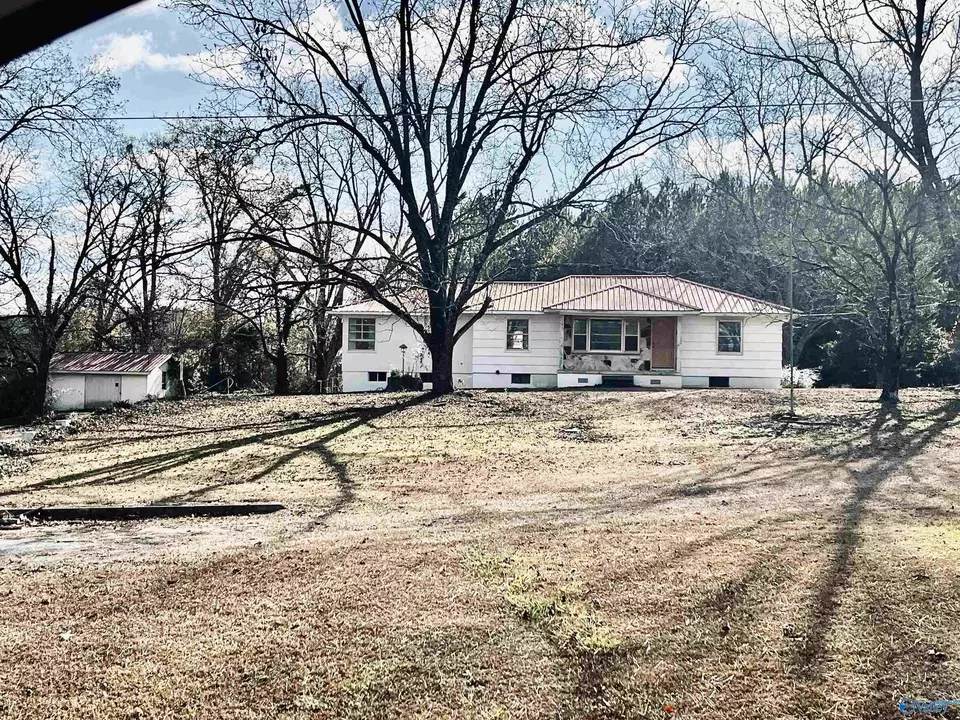1226 Cedar Bluff Rd, Centre, AL 35960 | 9 Photos - Movoto