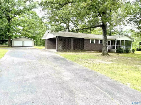 319 Cedar Bluff Rd, Centre, AL 35960 | 27 Photos - Movoto