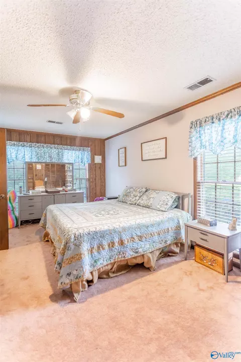 311 E Sunset Dr, Gadsden, AL 35904 | 46 Photos - Movoto