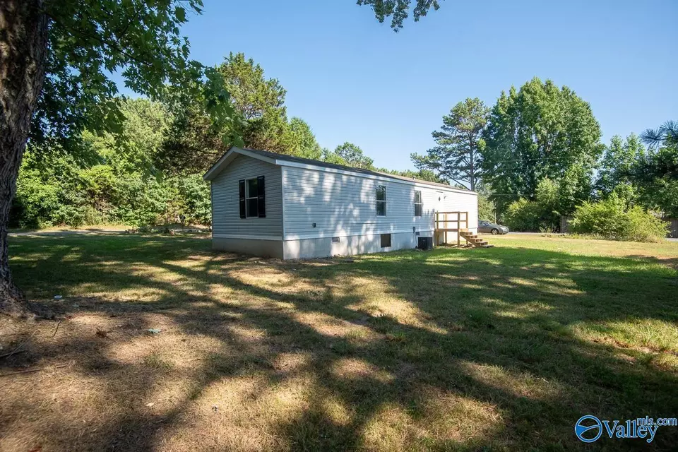 10819 Mayberry Rd, Tanner, AL 35671 | 22 Photos - Movoto