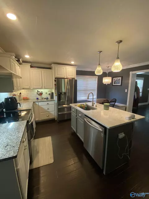 2435 Manning Rd, Ragland, AL 35131 - Movoto