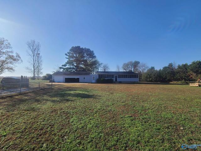 10142 Snake Rd, Athens, AL 35611 | 23 Photos - Movoto