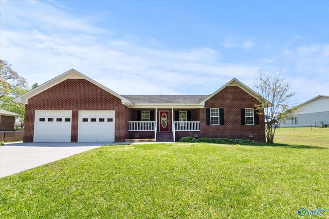 1009 Bruce Rd, Boaz, AL 35957 | MLS# 21886812 | 33 Photos - Movoto
