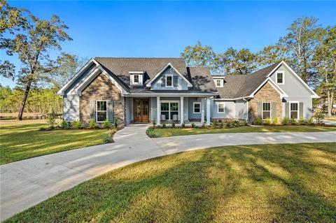 10777 Ski Chaste Ln, Axis, AL 36505 | 51 Photos | MLS #7134883 - Movoto