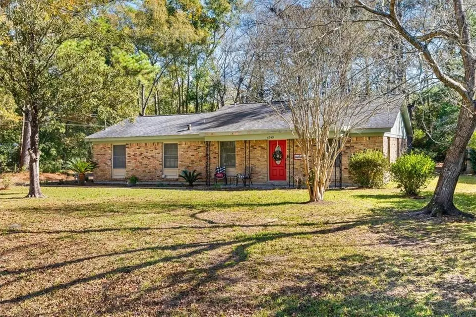 4349 Cypress Shores Dr, Mobile, AL 36619 | 27 Photos - Movoto