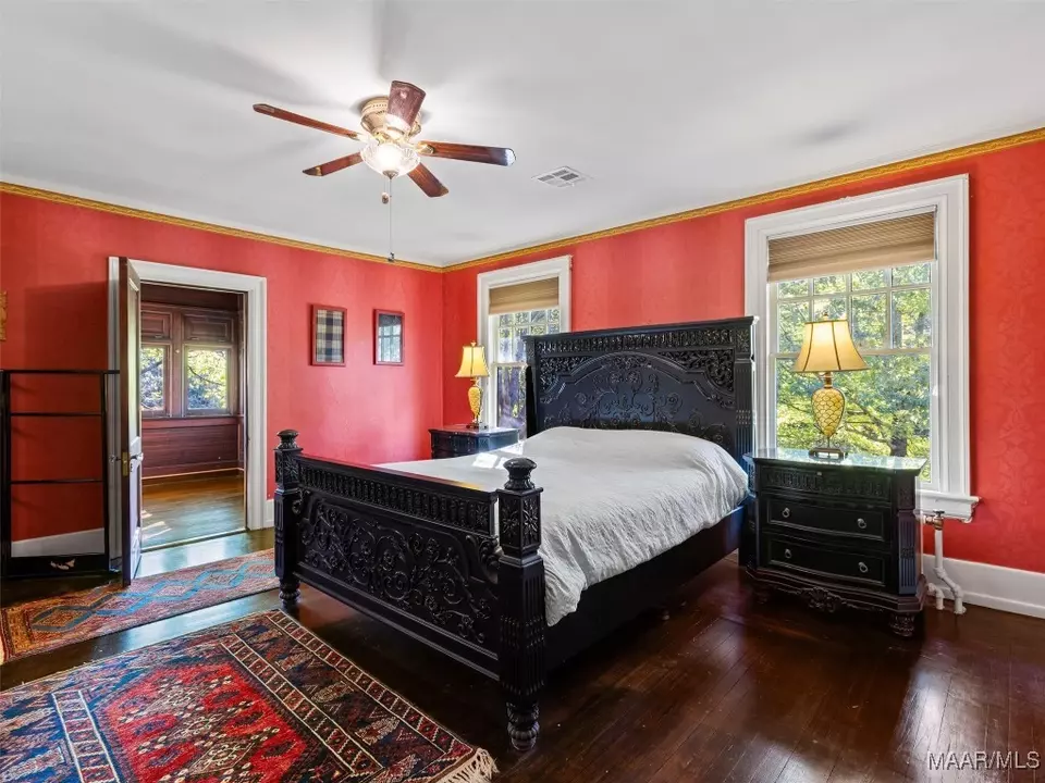 1513 S Perry St, Montgomery, AL 36104 | MLS# 581152 | 59 Photos - Movoto