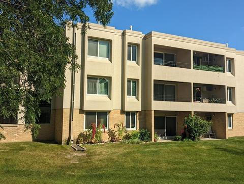 Condo/Townhouse Homes for Sale in Rochester MN.