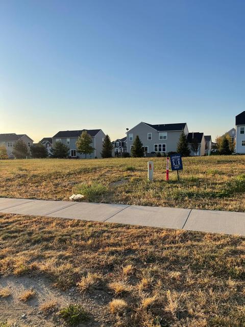 5066 Dale Ridge Rd, Woodbury, MN 55129 | 6 Photos | MLS #6274074 - Movoto