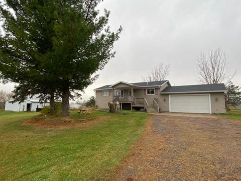 502 9th St SW, Braham, MN 55006 | 12 Photos | MLS #6313330 - Movoto