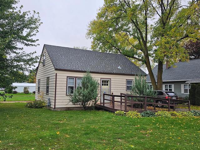 Centuria, WI Real Estate - Centuria Homes For Sale | Movoto