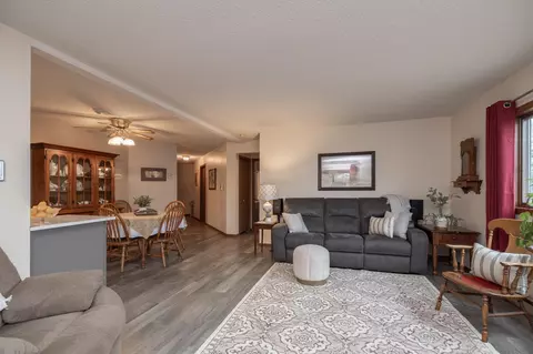 222 Sargent Dr #108, Red Wing, MN 55066 | 33 Photos - Movoto