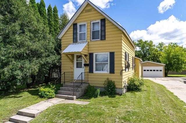 309 Maple St, Crookston, MN 56716 | 21 Photos - Movoto