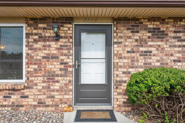 Apple Valley, MN Condos & Townhouses with 2+ Beds For Sale - Movoto