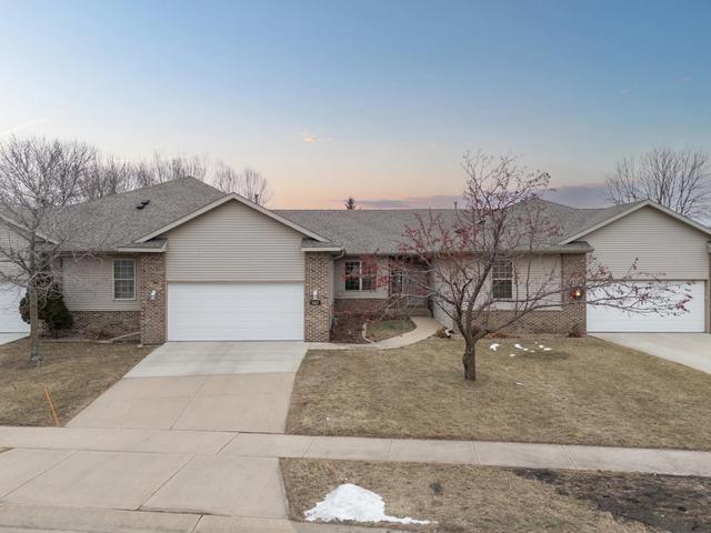 1427 Kings Run Dr NW, Rochester, MN 55901 | 51 Photos - Movoto