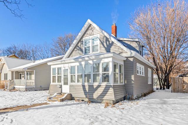1810 24th Ave N, Minneapolis, MN 55411 | MLS# 6649737 | 27 Photos - Movoto