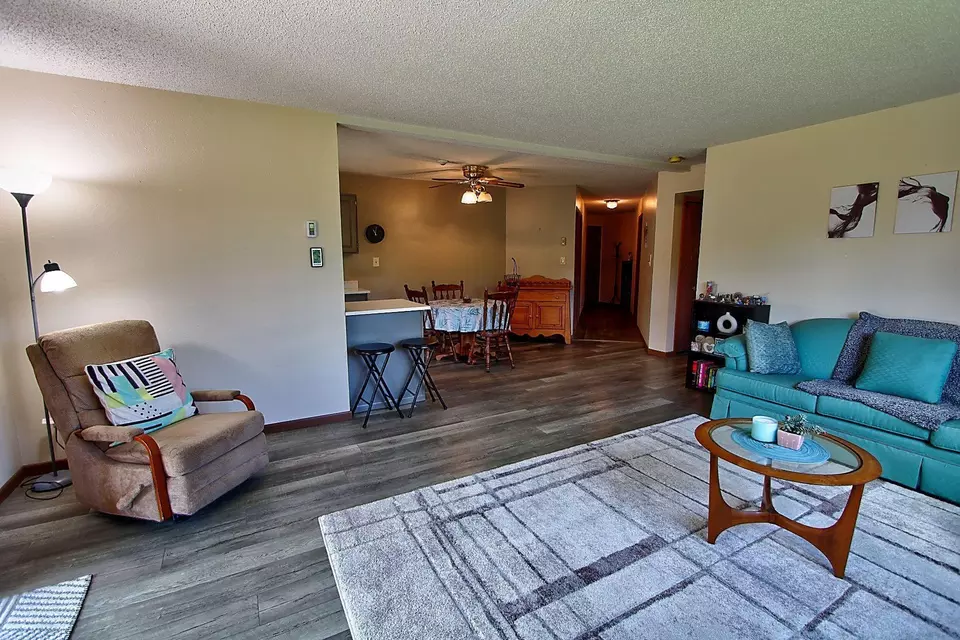 222 Sargent Dr #108, Red Wing, MN 55066 | 35 Photos - Movoto