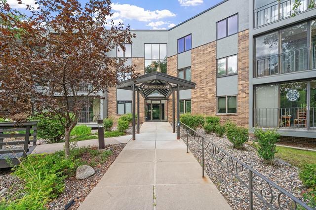 20 Windsor Ln #111A, New Brighton, MN 55112 | MLS# 6783968 | 28 Photos ...
