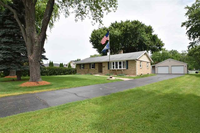 2507 Sunset Dr, Beloit, WI 53511 - Movoto