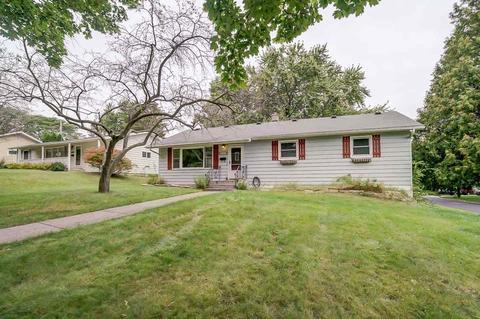 1418 Mayfield Ln, Madison, WI 53704 - Movoto.com
