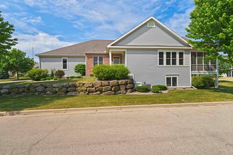 Condo/Townhouse Homes for Sale in Madison WI