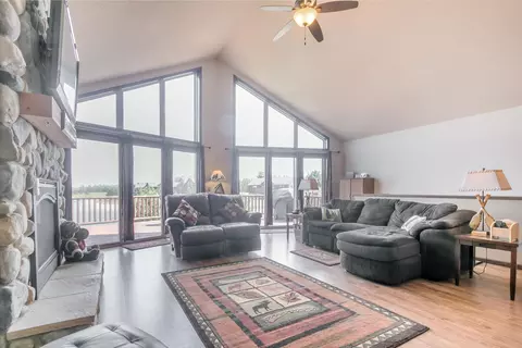 n8086 Clear Water Drive, New Lisbon, WI 53950 | 52 Photos - Movoto